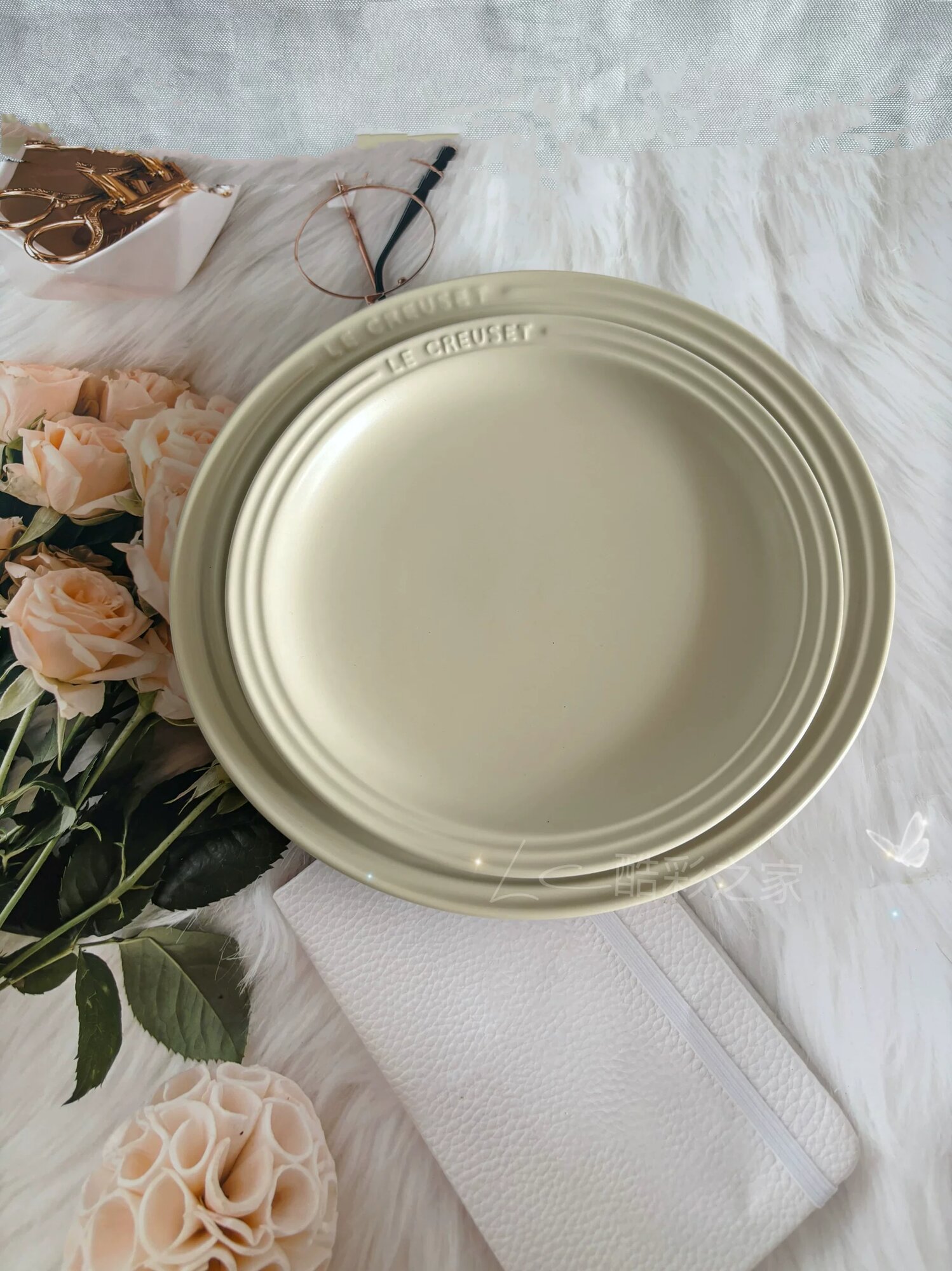 Le Creuset 23 см керамическая плоская тарелка в бежевом цвете, безопасная для посудомоечной машины французская