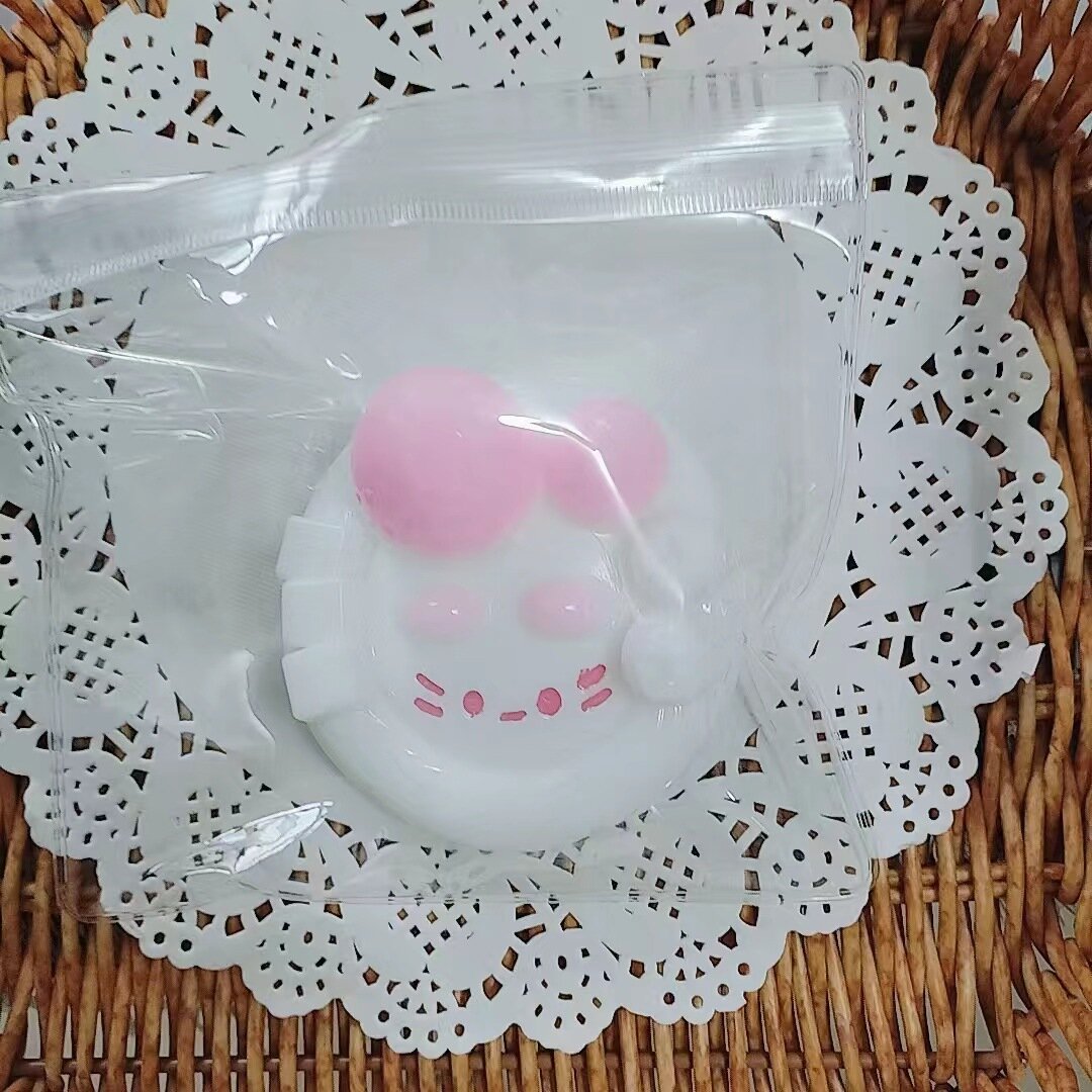 Xiaohongshu's такая же имитация пищевой игрушки, клубничный пудинг, яйцо-тарт, вращающаяся грязь, липкая сумка,