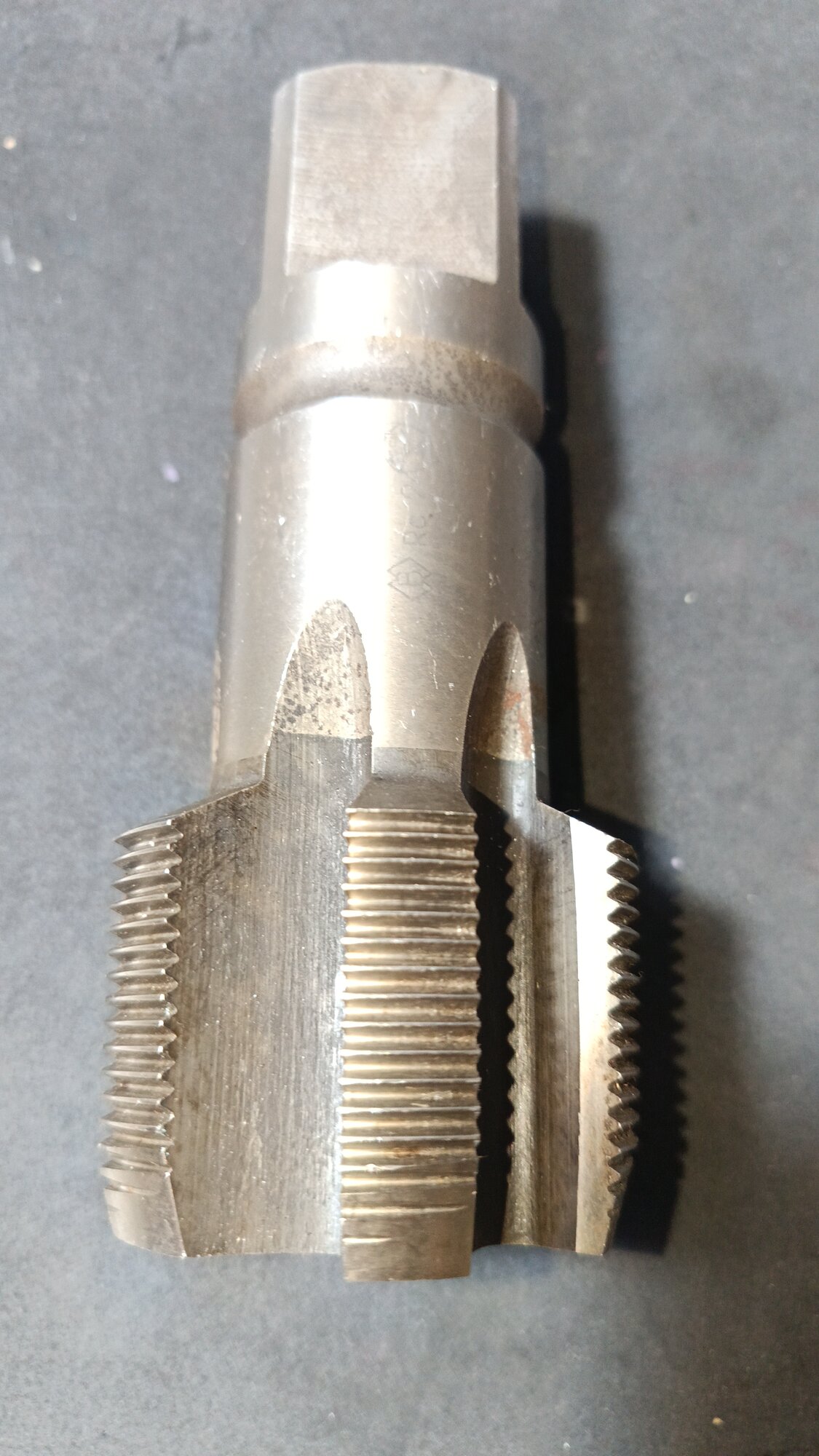 Метчик конический м/р Rc 2" 0024 Р6М5