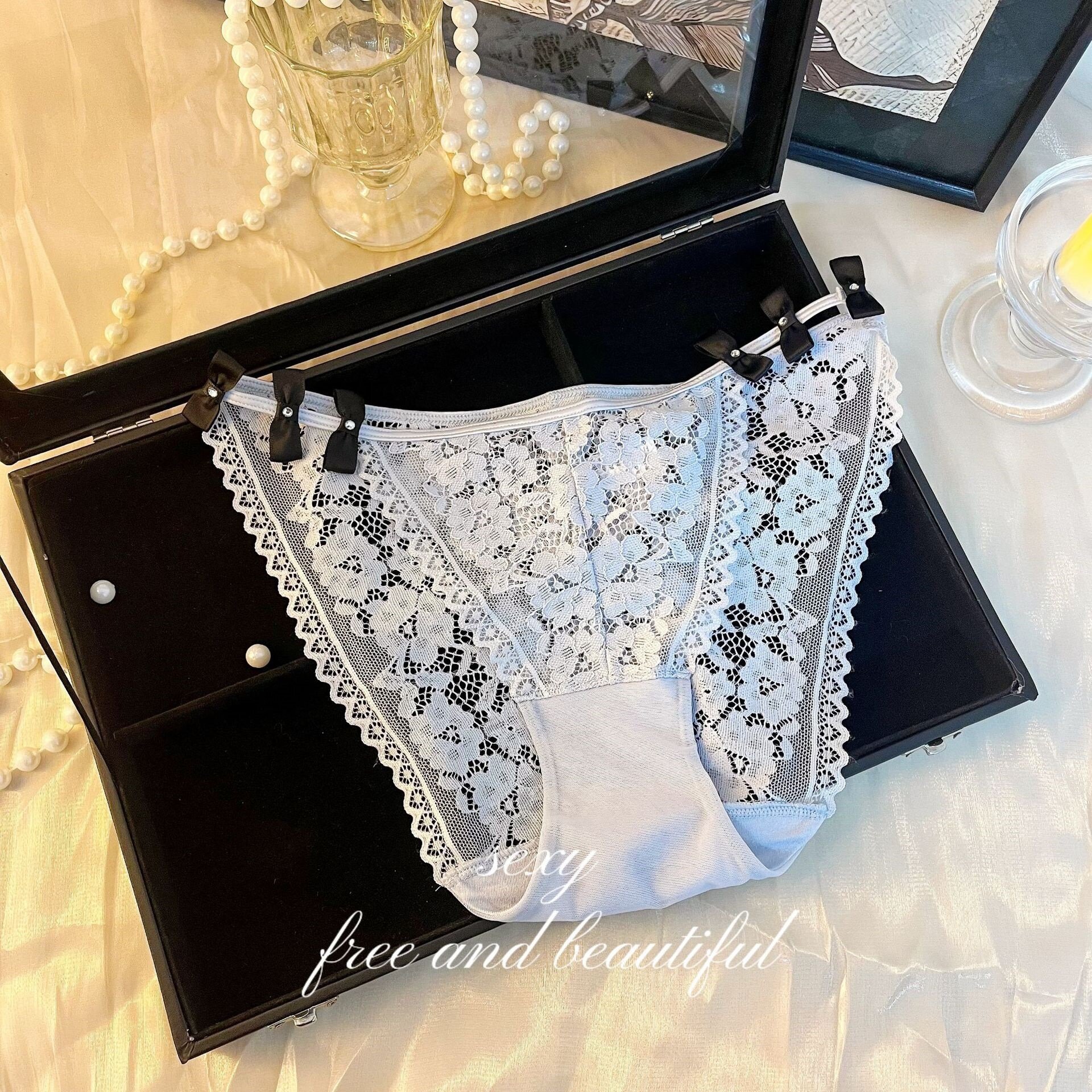 Французский стиль, сексуальные кружевные, ажурные, чистое желание, бантик, блестящие бриллианты, средняя талия, дышащие, удобные, дружелюбные к коже женские треугольные трусики