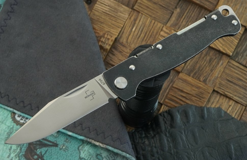 Складной нож Boker Plus Atlas Backlock Clipp, сталь D2