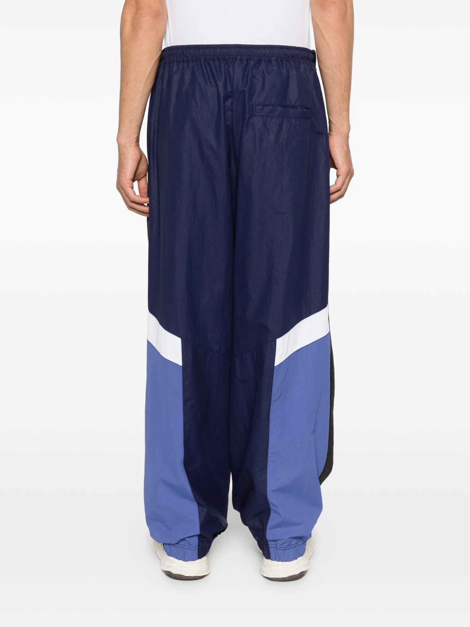 Брюки MAISON MIHARA YASUHIRO Patch-detail track pants, размер 46 — фото 1