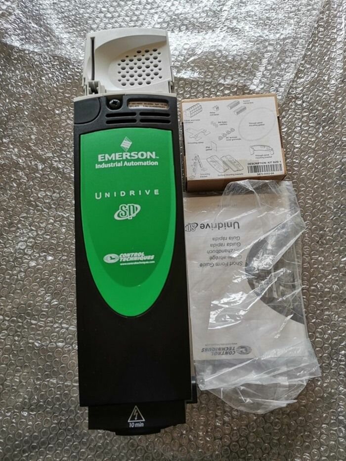 Модуль EMERSON CONTROL TECHNIQUES SP1405 AC Drive