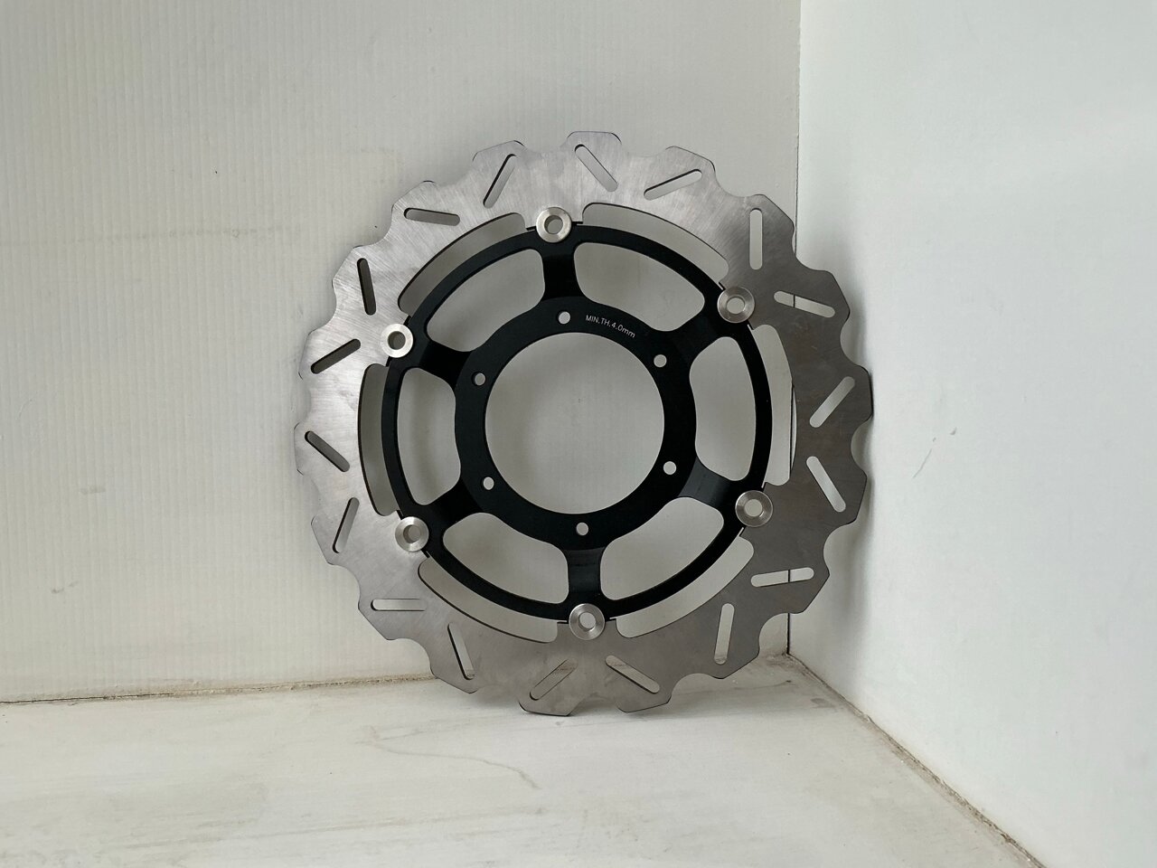 Передние тормозные диски для Honda CBR 600 F4i 2001-2007 черные 2 шт.