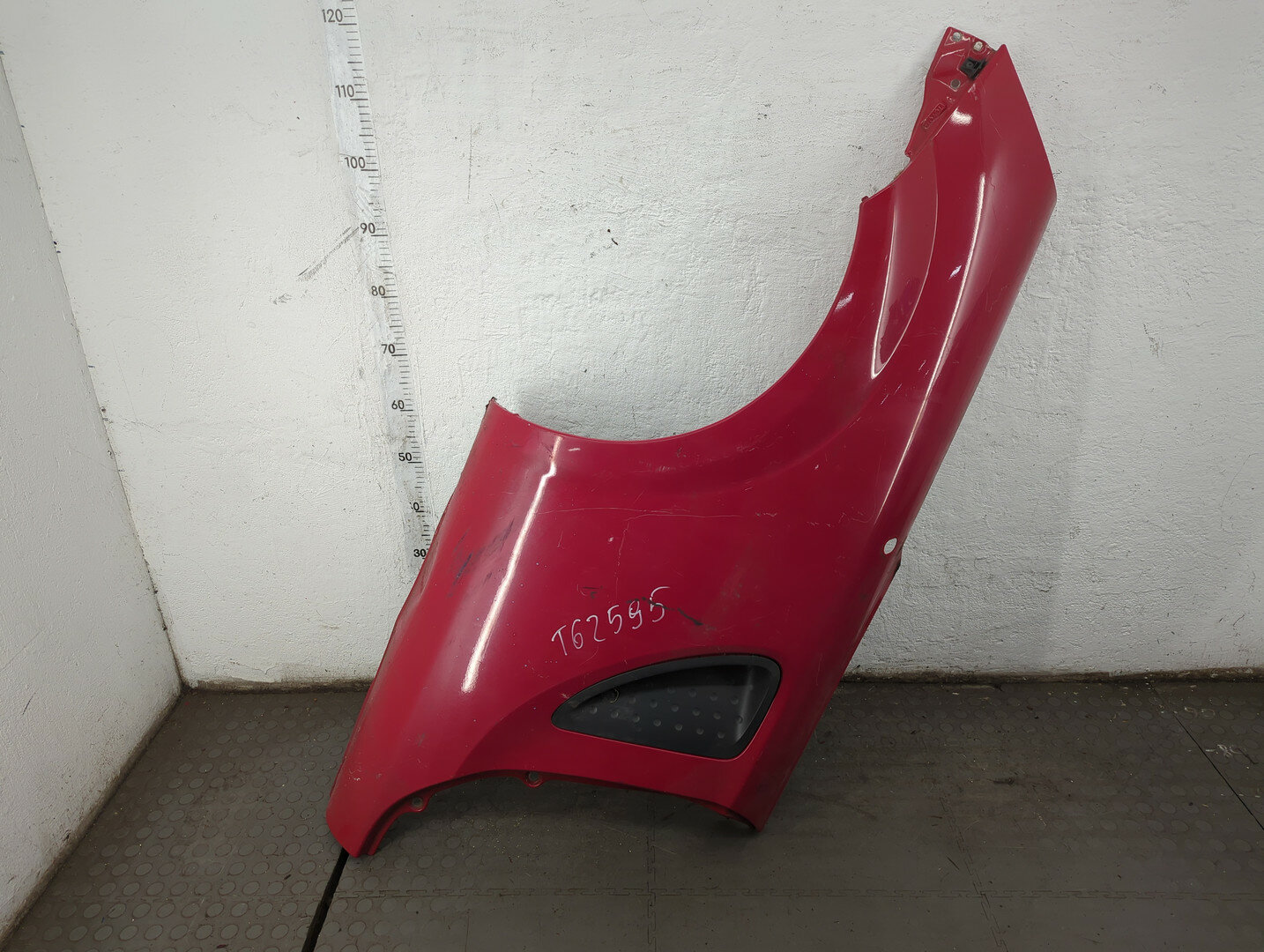 Крыло правое заднее Toyota MR2 Б/У