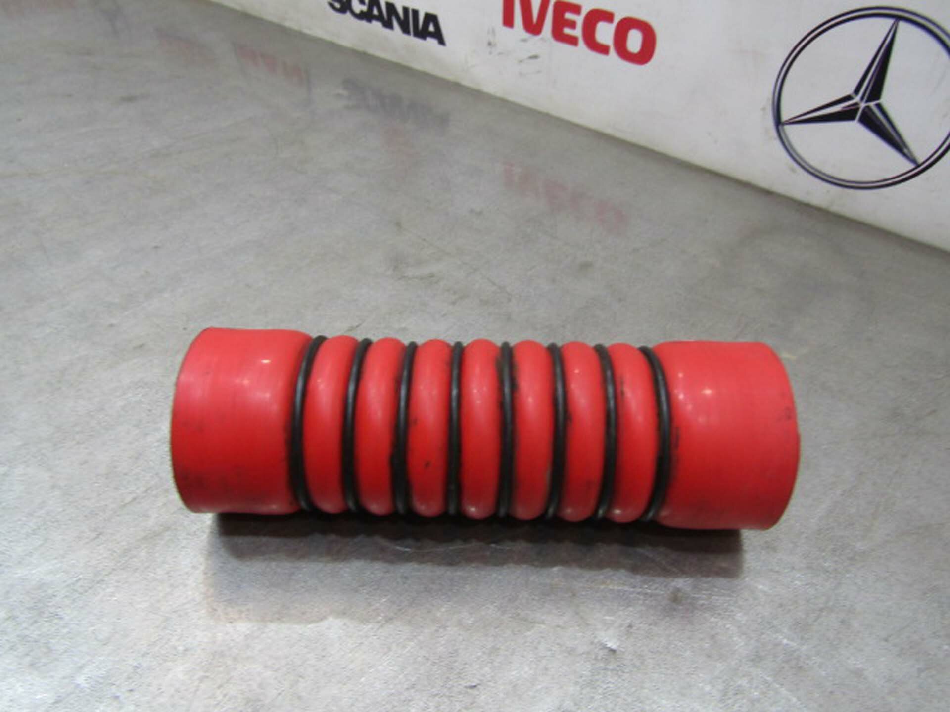 Патрубок интеркулера двигателя D2066 MAN TGA, TGS, TGX