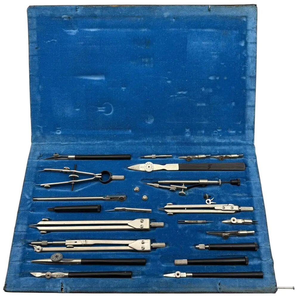 Готовальня "Набор чертежный НЧК-24-1", 24 предмета, 1976 г, завод "Готовальня", СССР