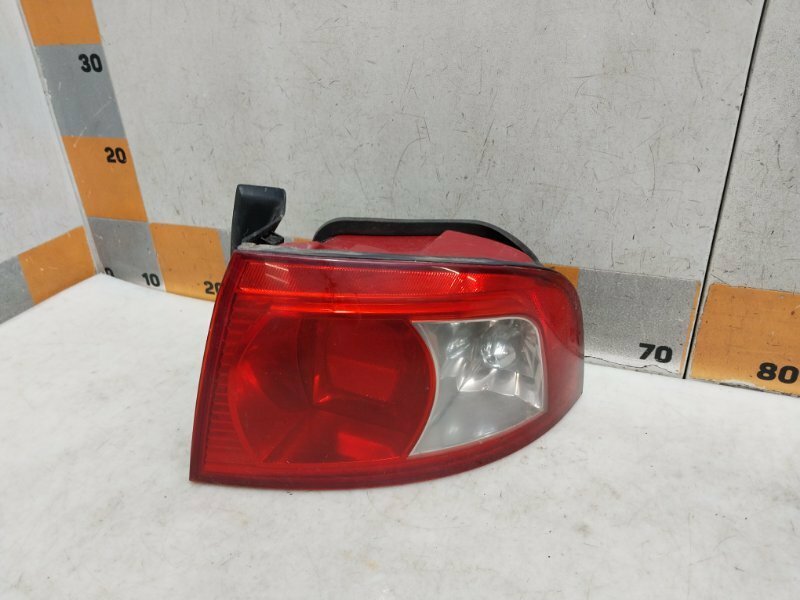 Б/У Наружный, после 2002 года, оригинал Фонарь задний правый Kia Magentis 2004 1, GD 452167 Hyundai-KIA арт. 924023C110