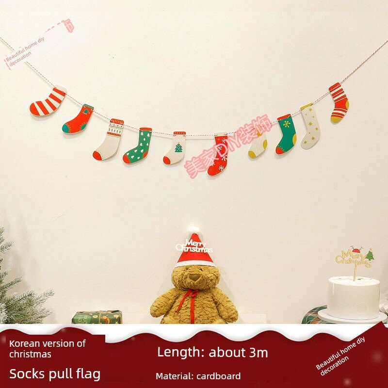 Новогодняя декорация для ювелирного магазина: фотозона, гирлянда, фетровый баннер-елка Рождественский баннер в