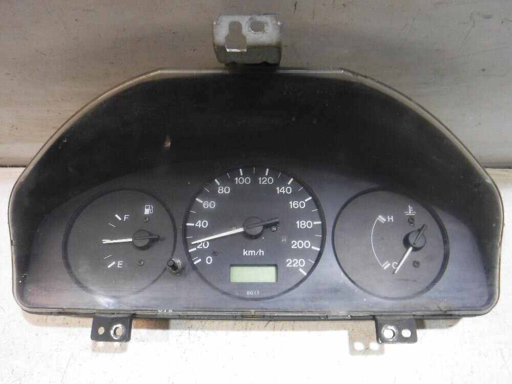 Панель приборов Mazda 323 BA BG2S55430B