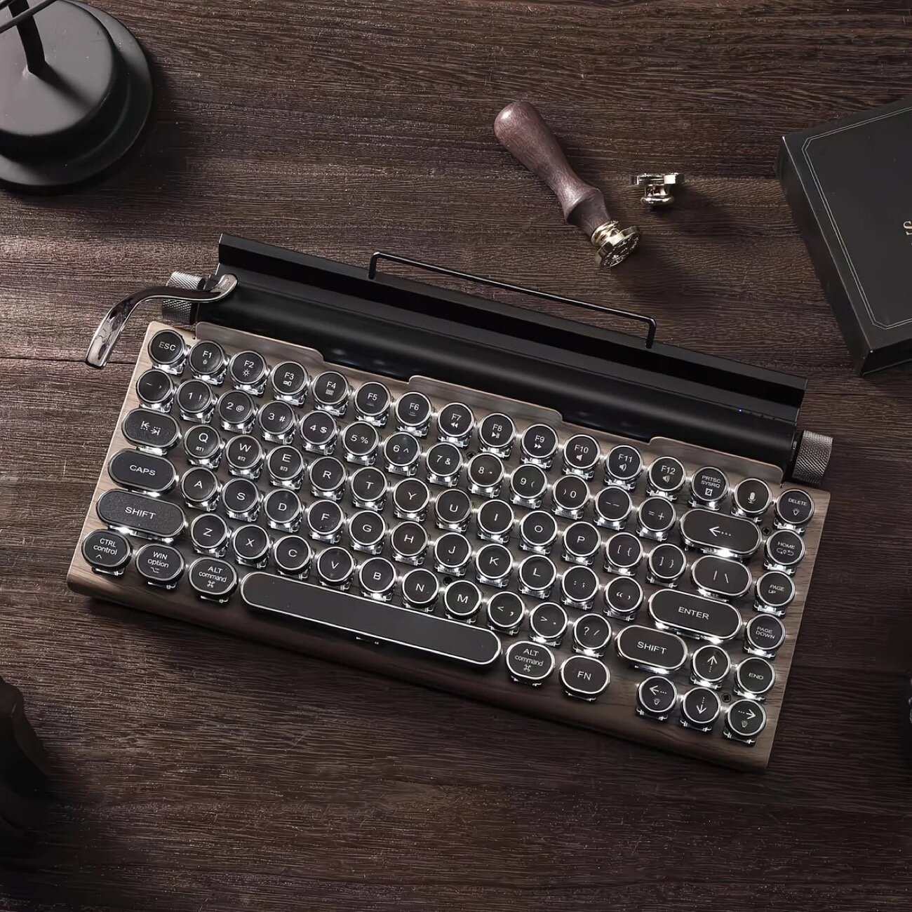 Механическая игровая клавиатура в стиле ретро с возможностью горячей замены 83 клавиш, Bluetooth 5.0 + USB, возможность регулировки 14 режимов освещения, подходит для компьютера, ноутбука, мобильных игр, английская клавиатура.