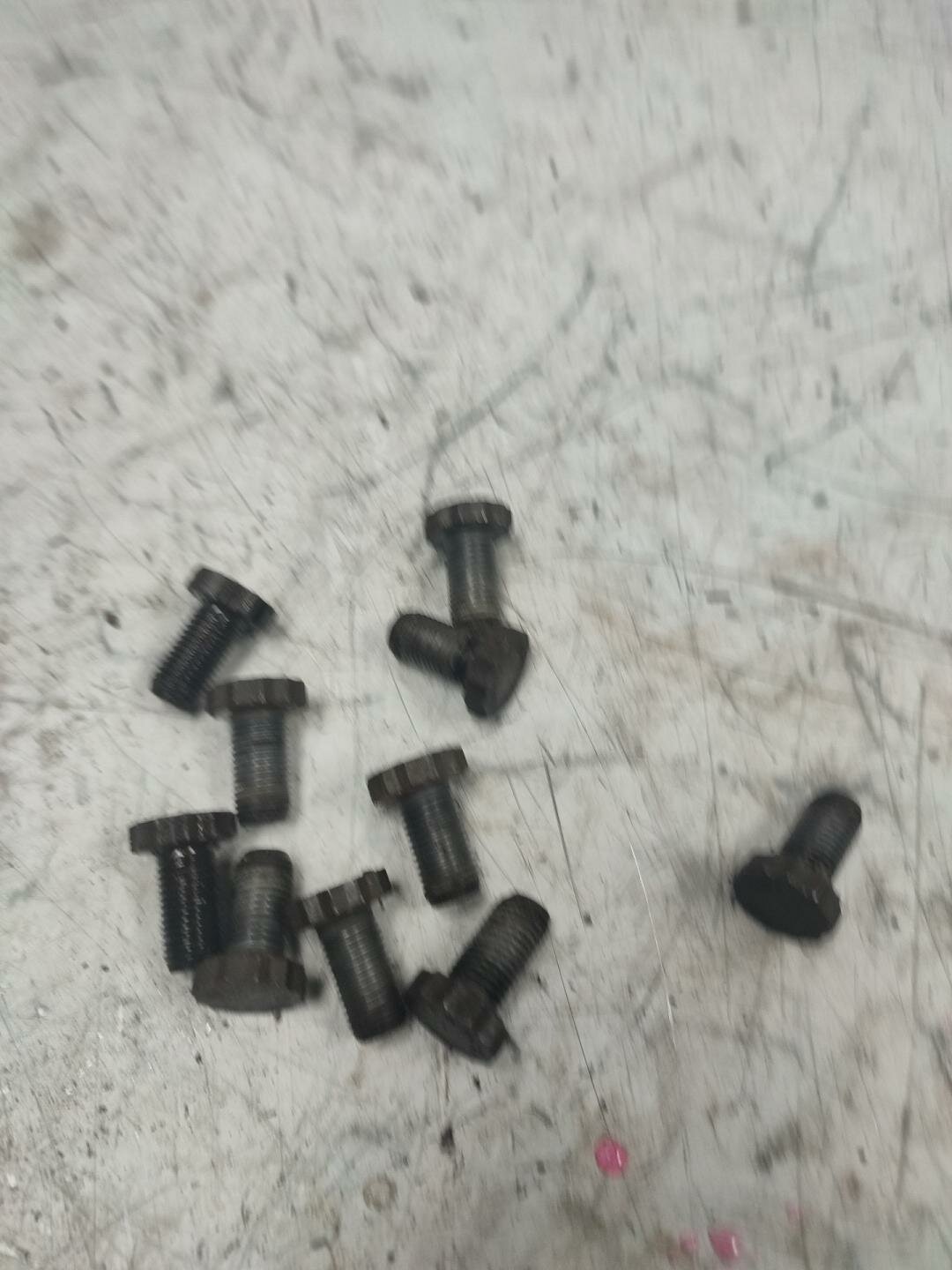 Болт Volvo S60 2003 9470775