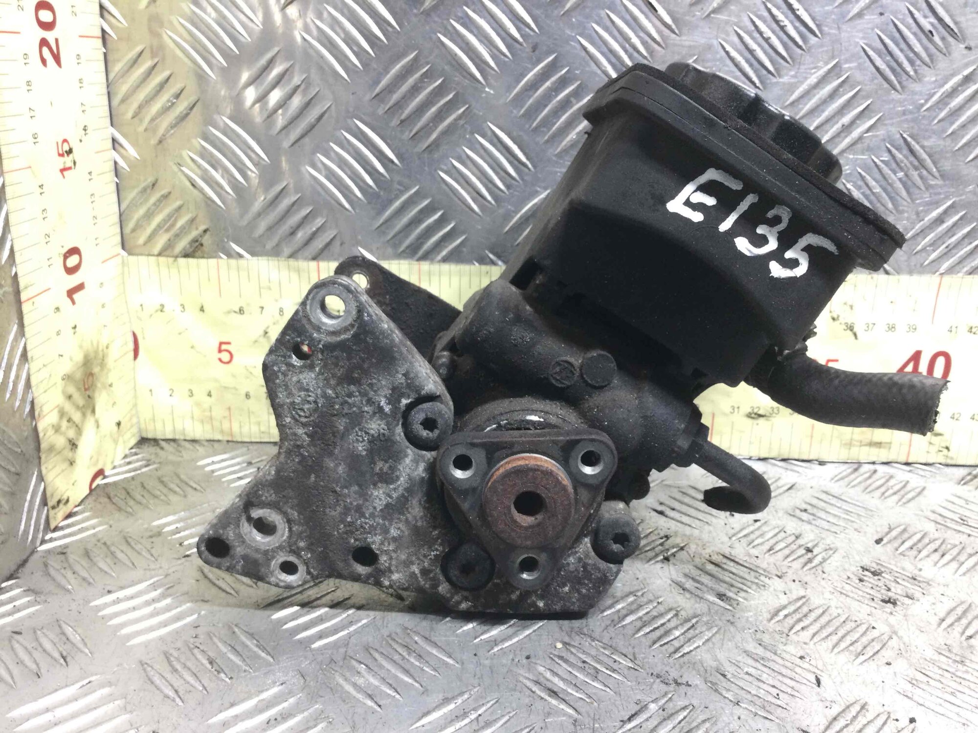 Б/У Насос гидроусилителя руля BMW X5 E53 [рестайлинг] (2003-2006) 2004 г.