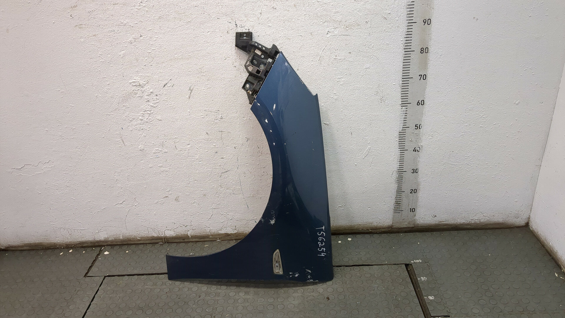 Крыло левое переднее Opel Astra K Б/У