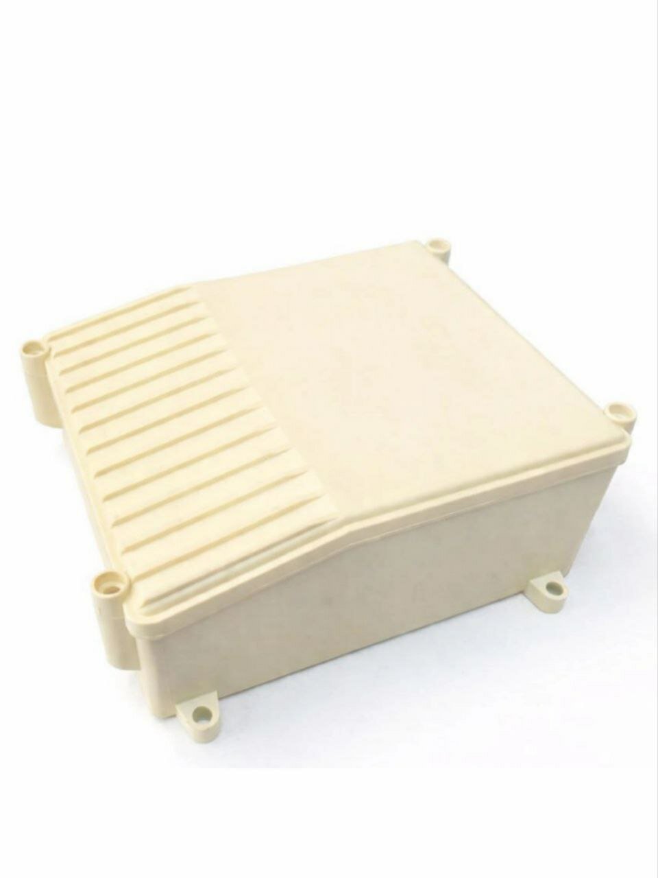 Конденсаторная коробка с крышкой в сборе 3D (М4099)