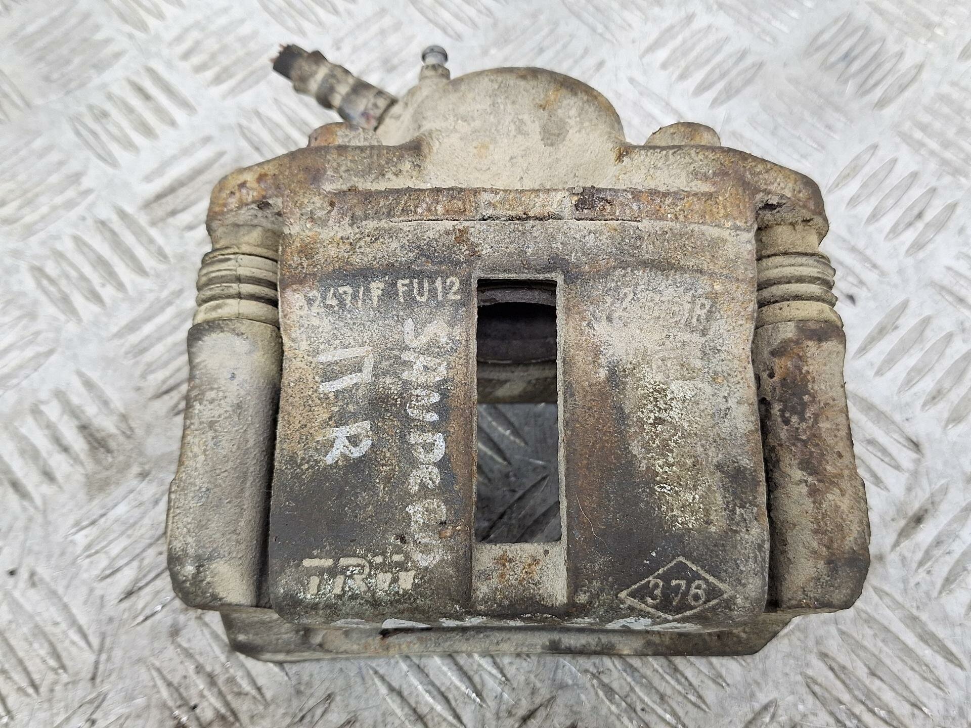 Суппорт тормозной передний правый Renault Sandero (2009 - 2014)