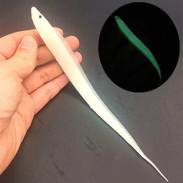 FLY SPEAR Большая мягкая приманка для форели Изумрудный, 20cm, Luminous