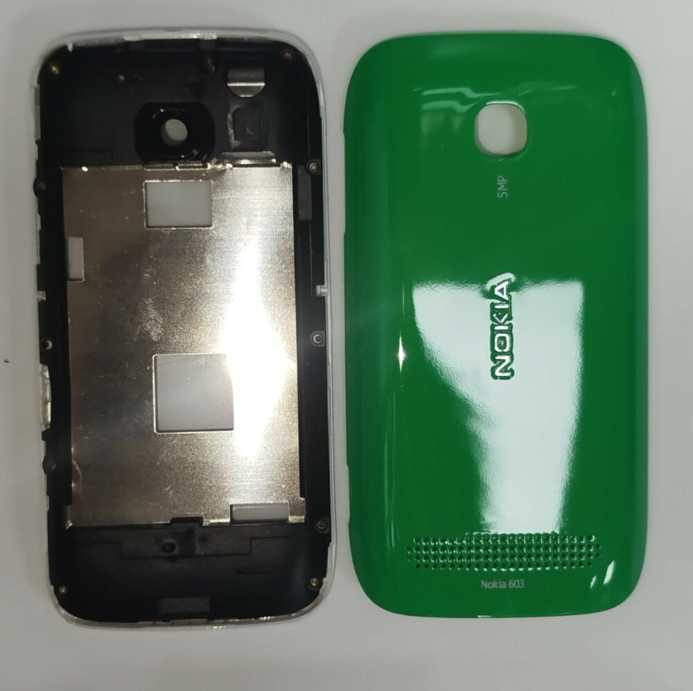 Корпус для Nokia 603 (зеленый) — фото 1
