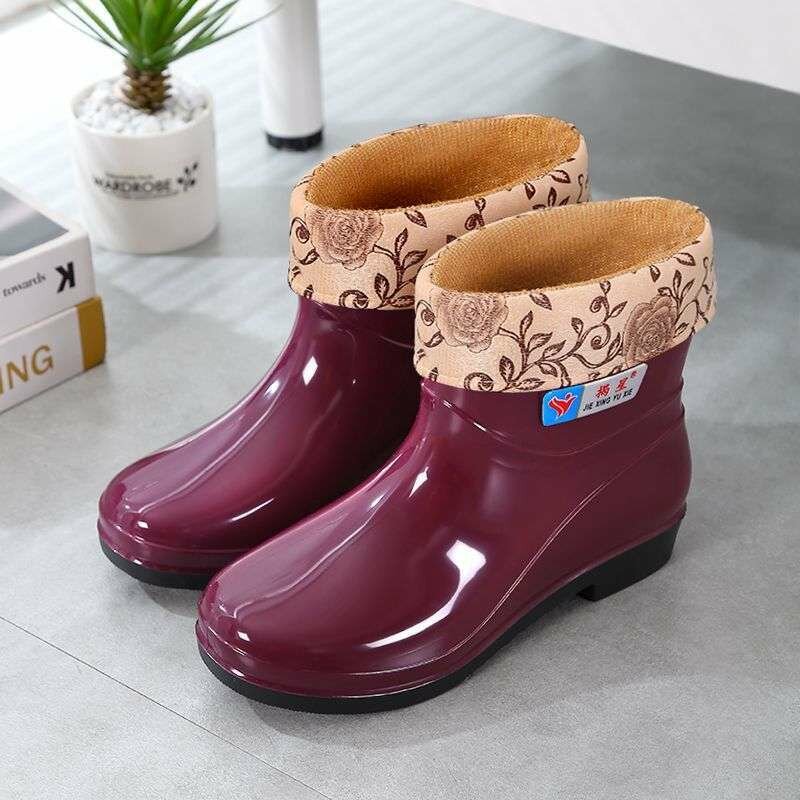 Женские короткие дождевые сапоги весна и осень, низкие водонепроницаемые сапоги, нескользящая толстая подошва, устойчивые к износу резиновые сапоги для мытья посуды, теплая обувь для женщин