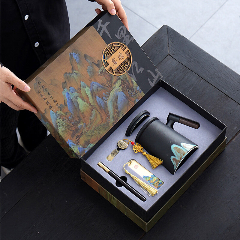 Набор для бизнеса компании: подарок, блокнот "Тысяча миль рек и гор", офисная керамическая чашка для чая, сувенир для клиентов