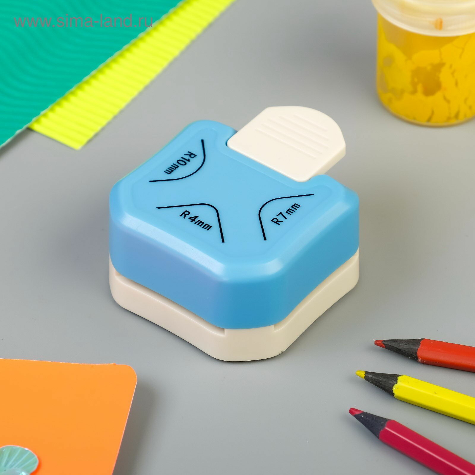 Дырокол фигурный для углов 3 в1, R=4/R=7/R=10 мм, 3.5x6.3x7.4 см