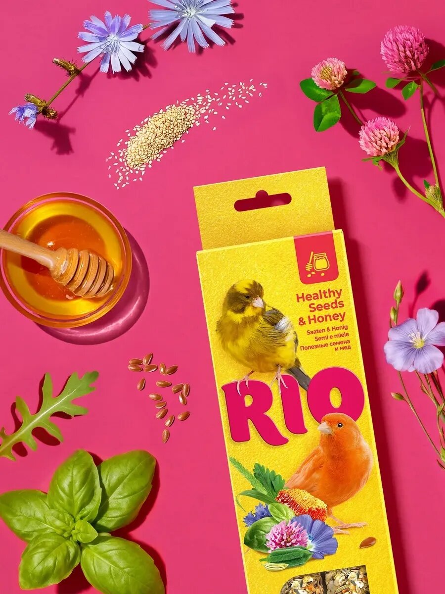 Лакомство RIO палочки для канареек с медом и полезными семенами, 40 гр х 8 штук