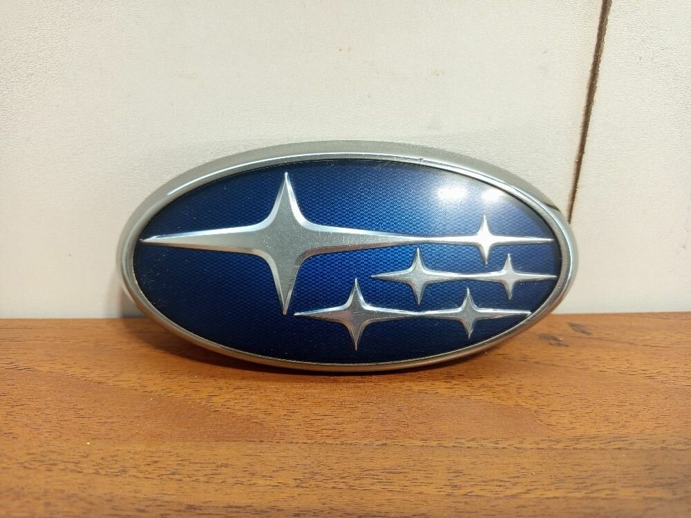 Эмблема решетки радиатора Subaru Forester SH