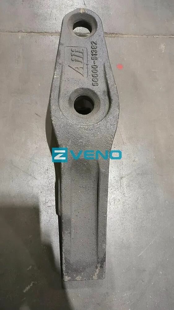 Зуб ковша центральный 56600-51382 Aili для погрузчиков HITACHI LX130/LX160
