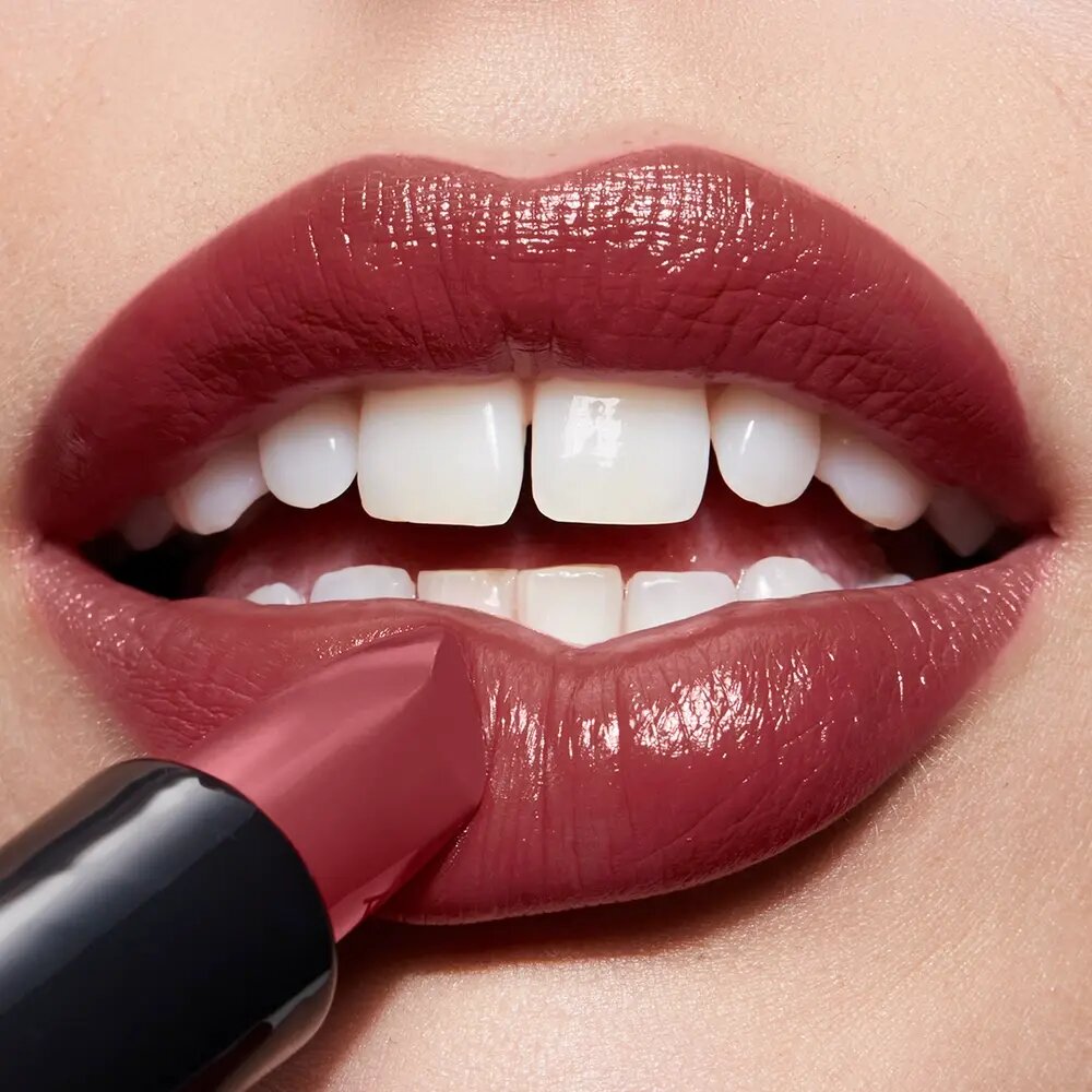 Губная помада "Ультра" оттенок: Черешневый шик