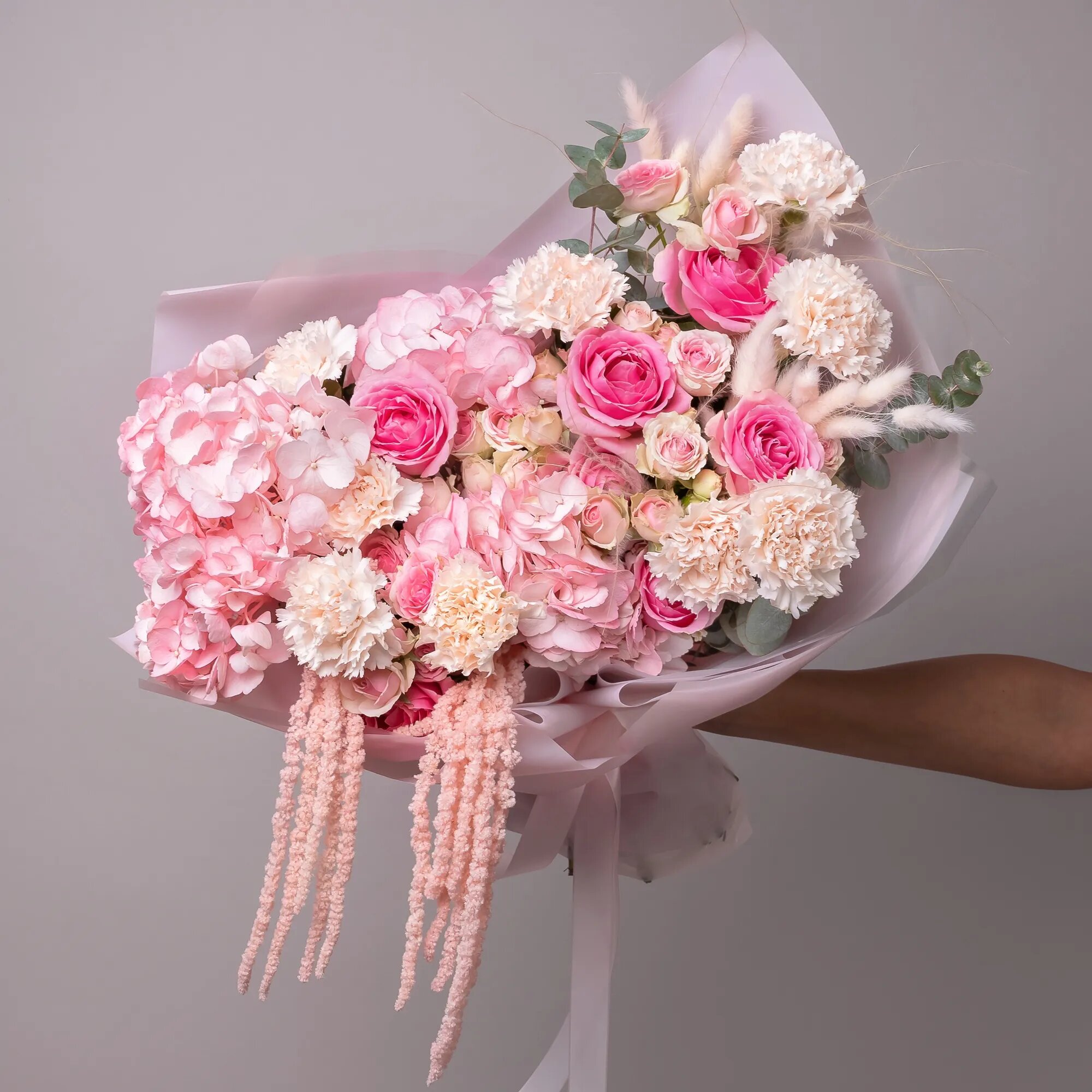 Букет "Париж" XL из воздушной гортензии - эксклюзивно на Яндекс. Маркете