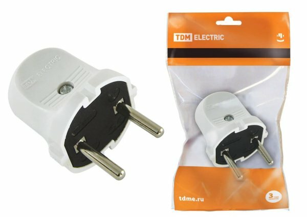 Вилка прямая б/з белая 6А TDM