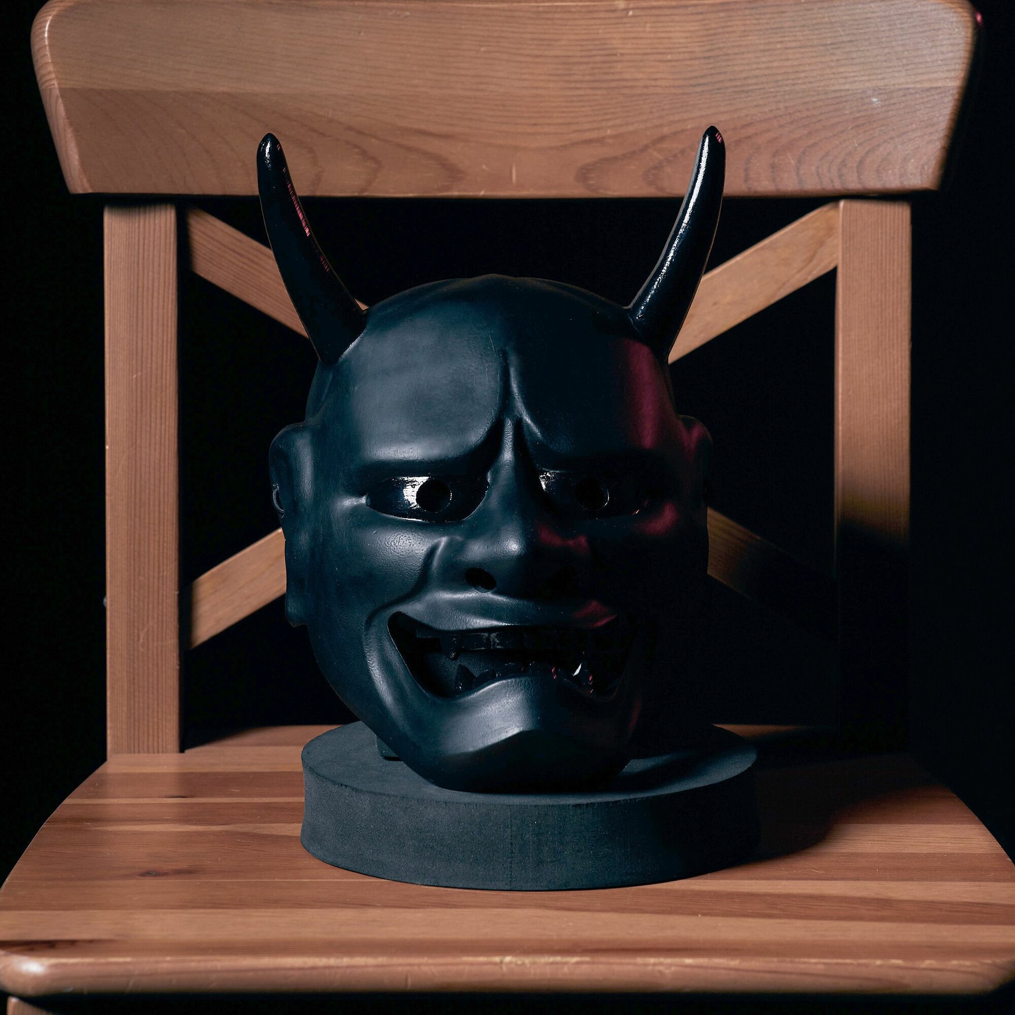 Японская маска Хання классическая черная