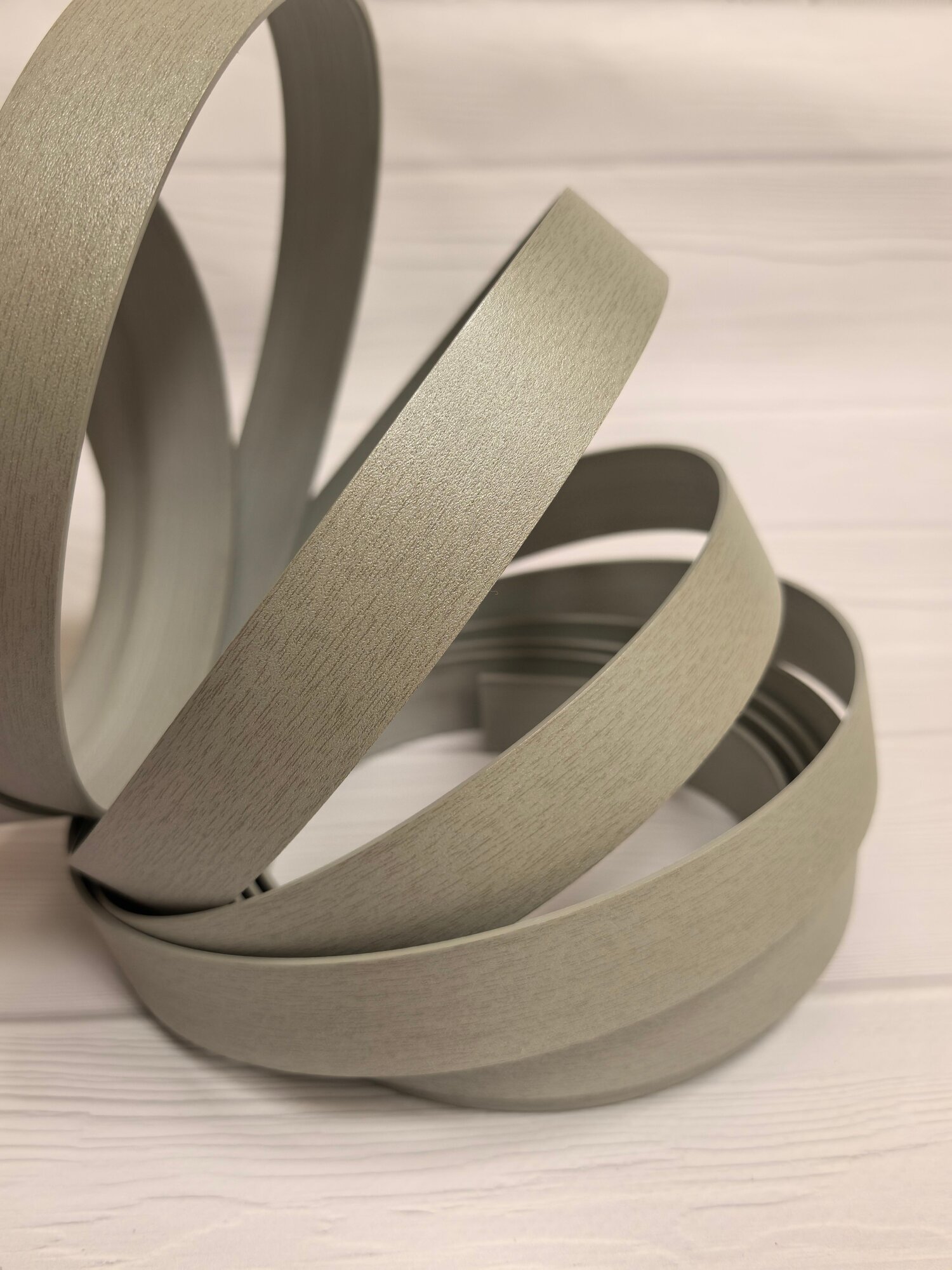 Кромка ПВХ без клея мебельная, 2*25 мм, намотка 5м, цвет Титан 8017