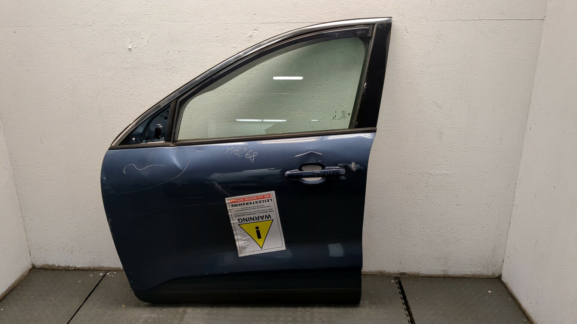 Дверь боковая (легковая) левая передняя Ford Kuga Б/У