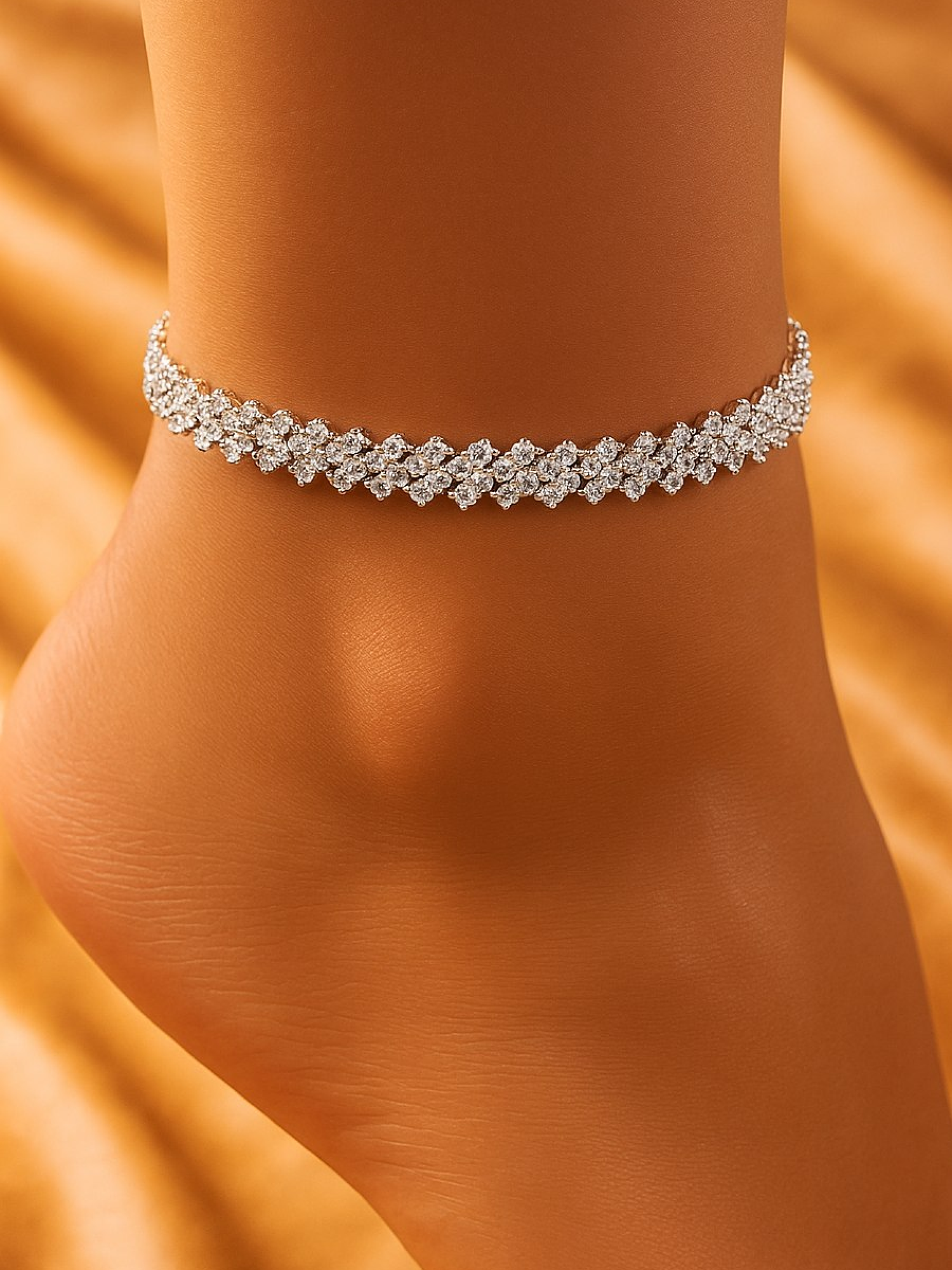 Браслет на ногу