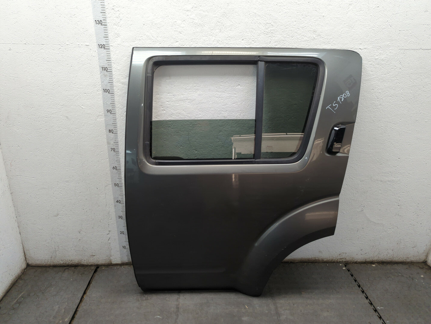 Дверь боковая (легковая) левая задняя Nissan Pathfinder Б/У