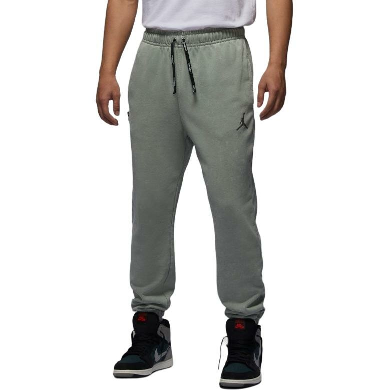 Брюки спортивные