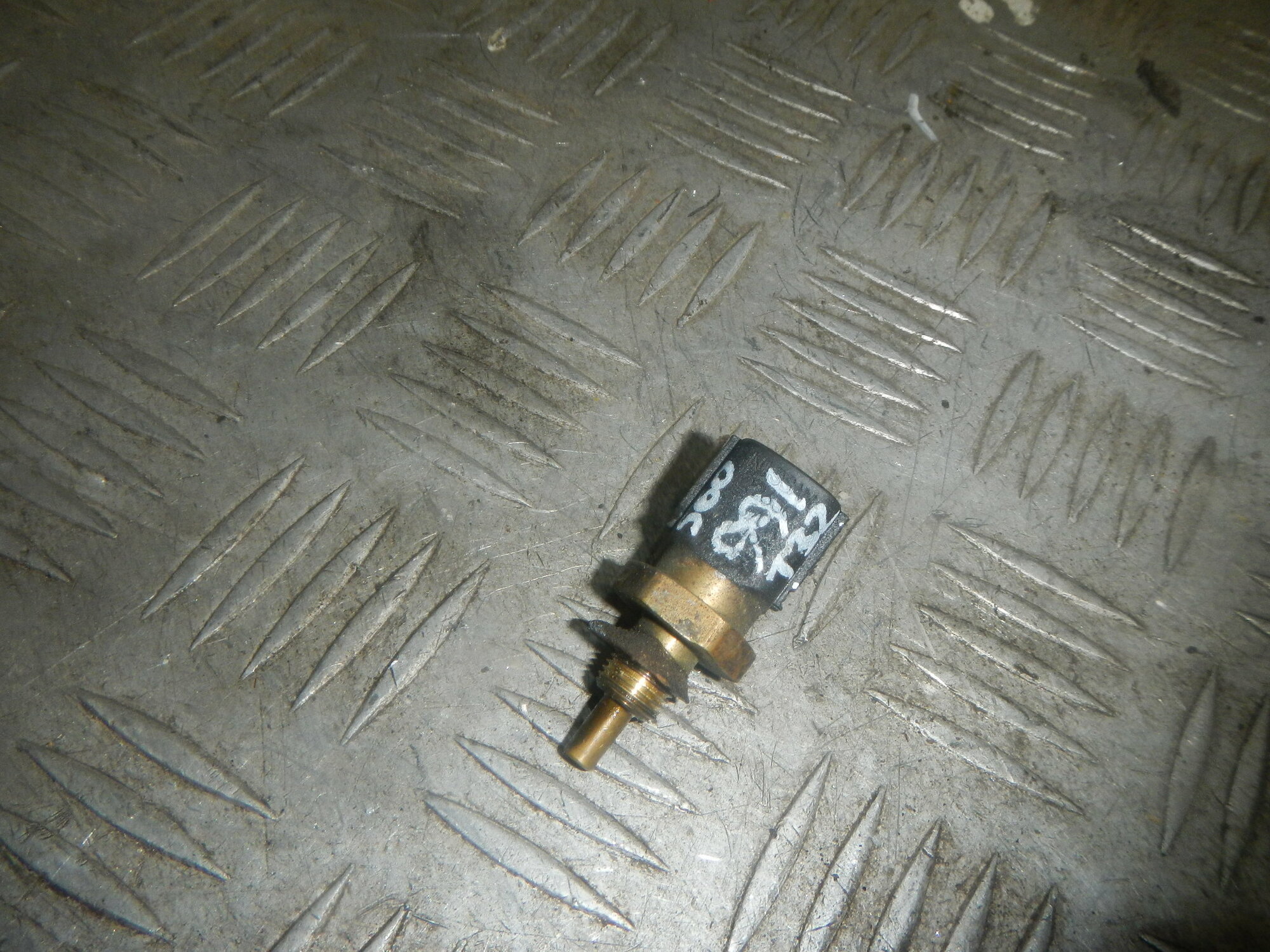 Б/У Датчик температуры, Nissan (Ниссан)-X-TRAIL (T32) (14-) NISSAN X-TRAIL (T32) (14-) MR20DD Без видимых повреждений. 56...