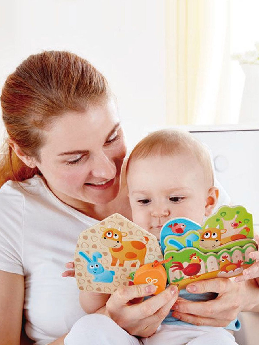 Развивающая игрушка-книжка для малышей Hape "Ферма", E0046_HP