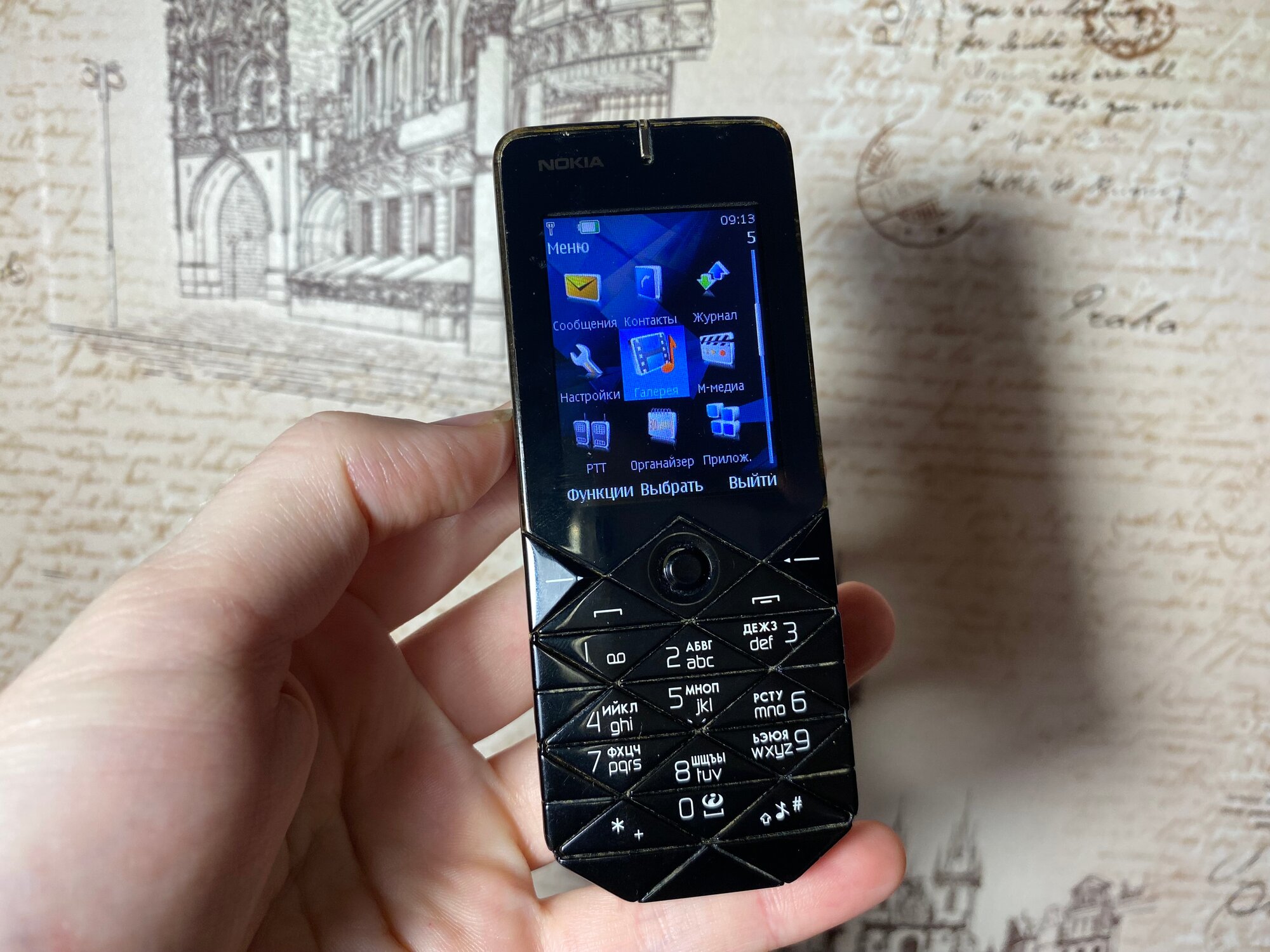 Nokia 7500 Prims Оригинальный Б/У Retro Mania дарит ностальгию,