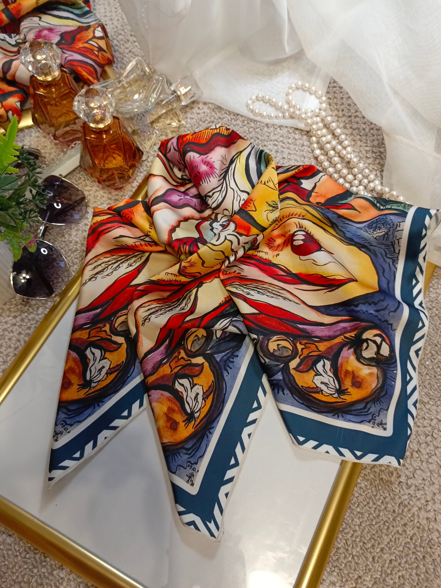 Платок Сияние Севера для девочек и женщин