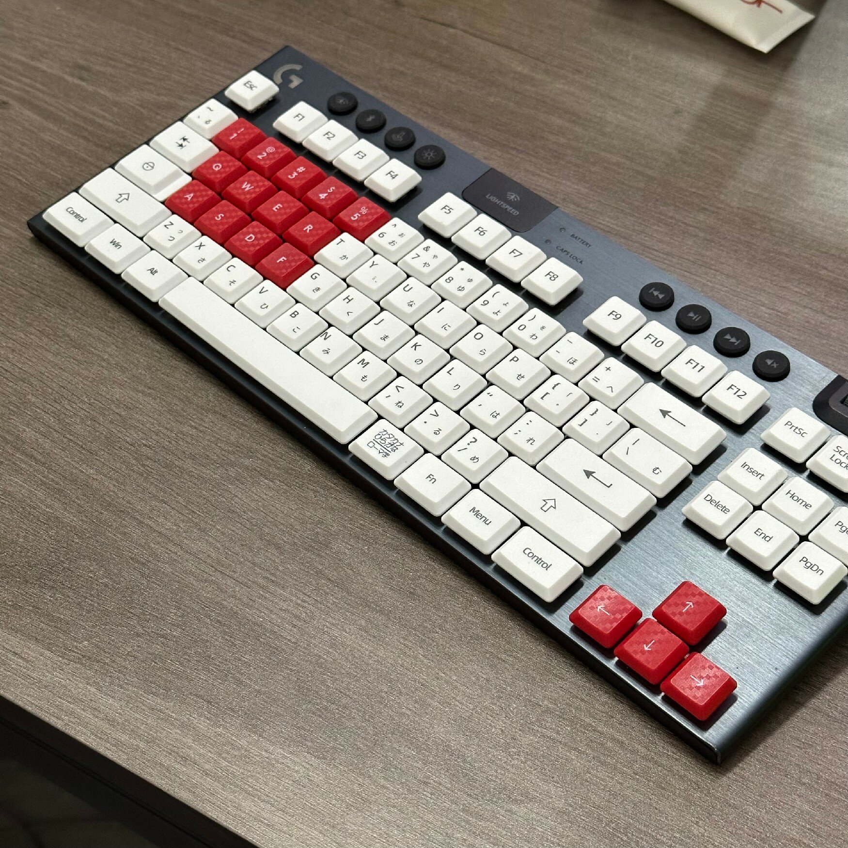 Подходит для колпачков клавиш Logitech G913TKL, G813, G913, цветные, с текстурой под карбон, из материала PBT.