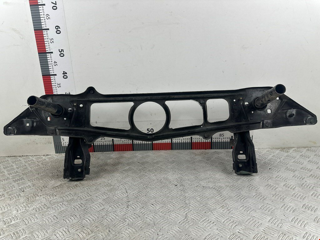 Панель передняя (передняя монтажная панель рамка передняя телевизор) BMW 7-Series (E38) 51718125148 арт. 2267151