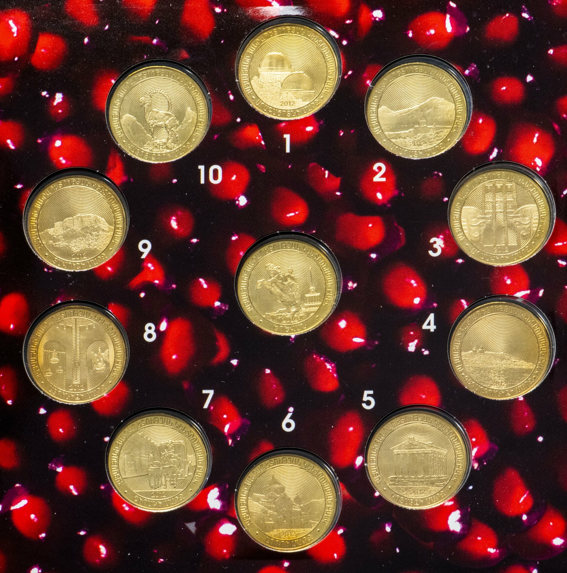 Армения 50 драмов 2012 официальный набор из 11-ти монет "Регионы Армении" в буклете, Бронза