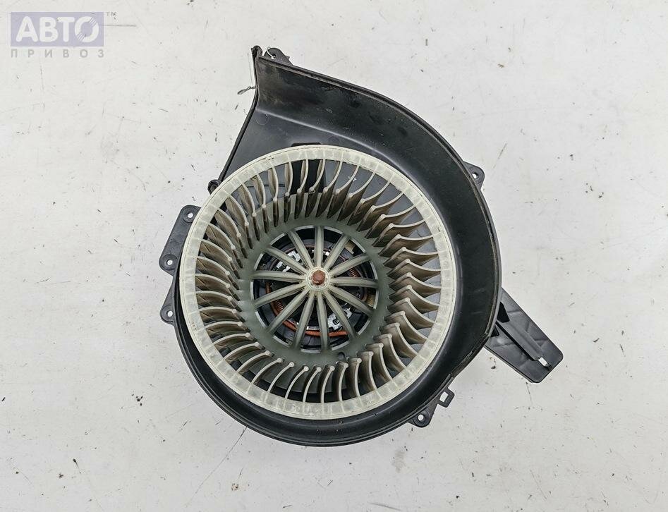 Двигатель отопителя (моторчик печки) Skoda Fabia mk2 (5J) 2007-2014