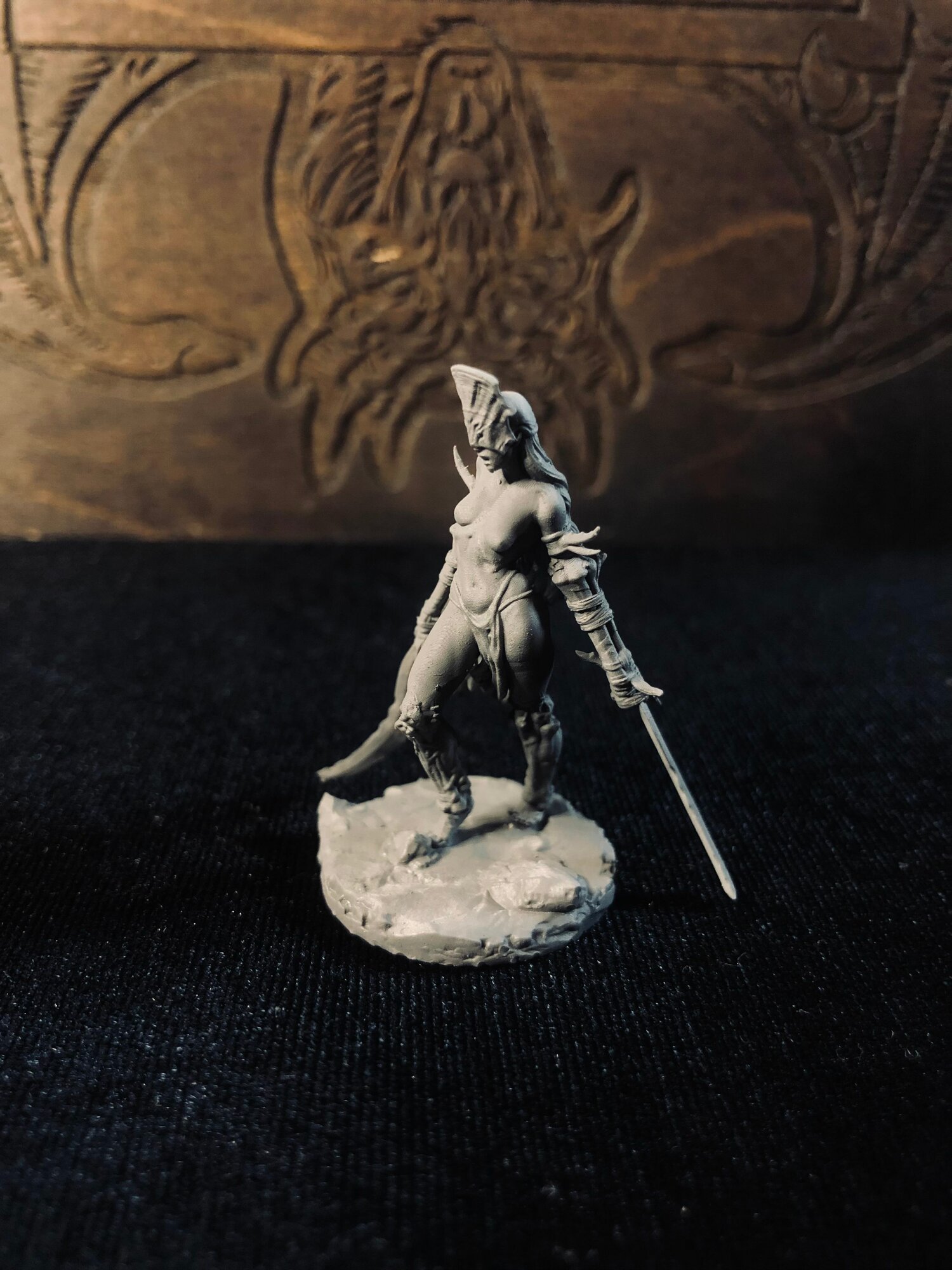 Культистка тёмных эльфов 2 - Миниатюра для настольных игр DnD, ДнД, Dungeons & Dragons, Pathfinder.