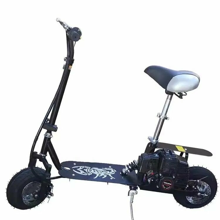 Черный бензиновый мини-скутер 35 километров в час