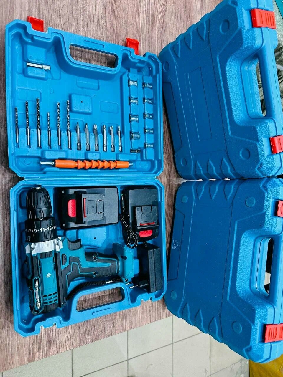 Универсальный шуруповерт 21V с ударным режимом для сборки мебели, ремонта и зимней рыбалки с ледобуром.