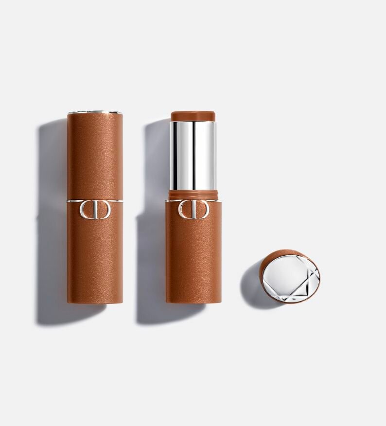 Dior Бронзер в стике Forever Skin Bronze (05 Intense Tan)
