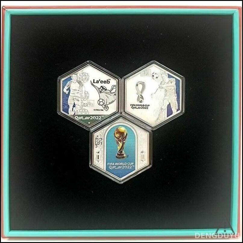 Памятные монеты Катара посвященные чемпионату мира по футболу 2022 года набор из 3 штук